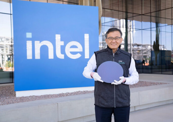 Intel Launches Robotics AI Suite to Speed Physical AI From Pilot to ...