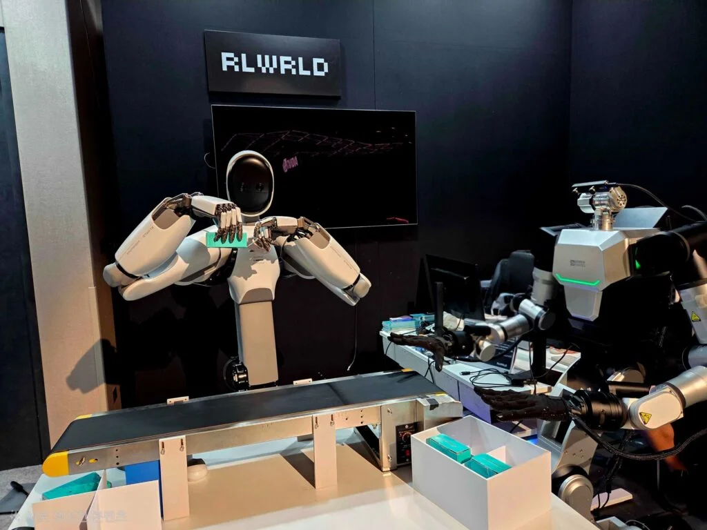RLWRLD Debuts Robotics Foundation Model 'RLDX-1' at NVIDIA GTC Taipei 2026